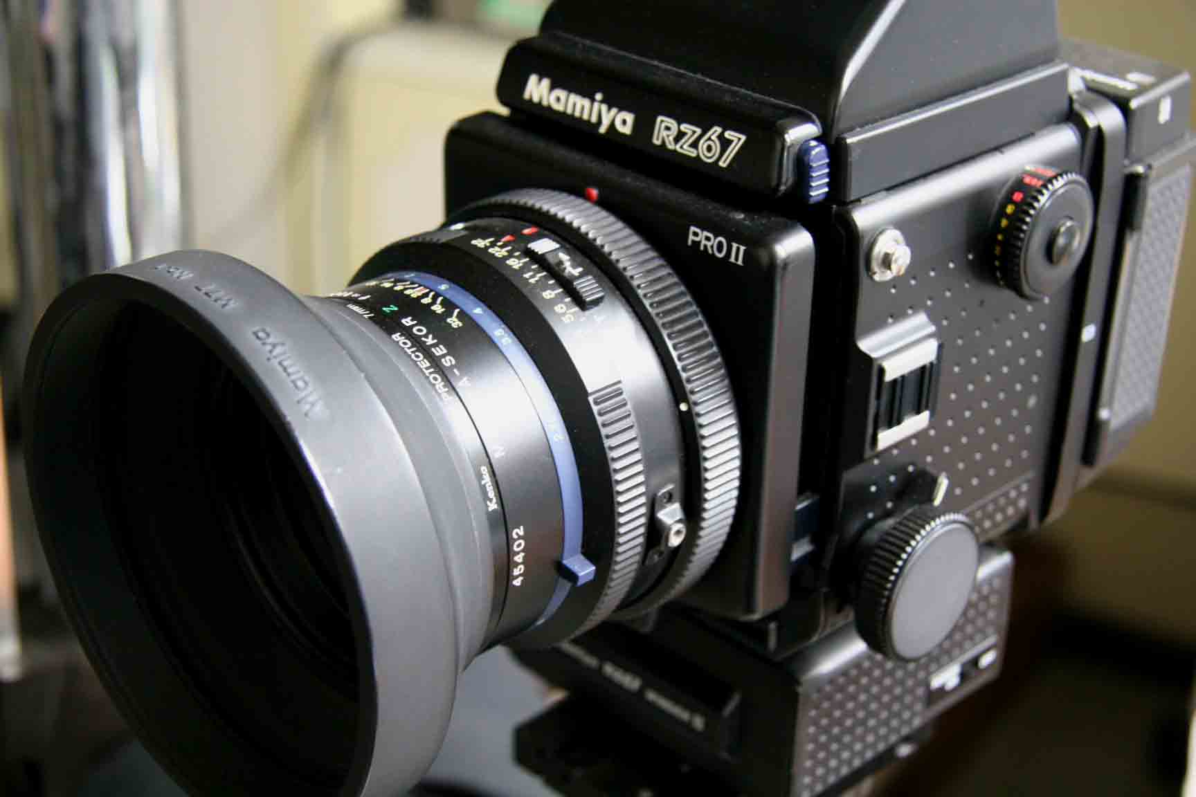 Mamiya RZ67 - MyConfinedSpace