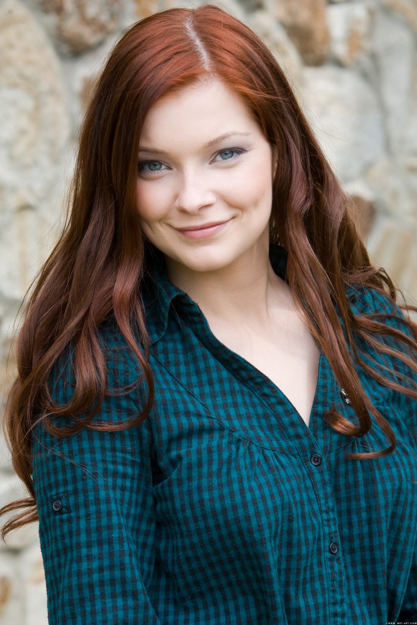 sexy redhead - MyConfinedSpace