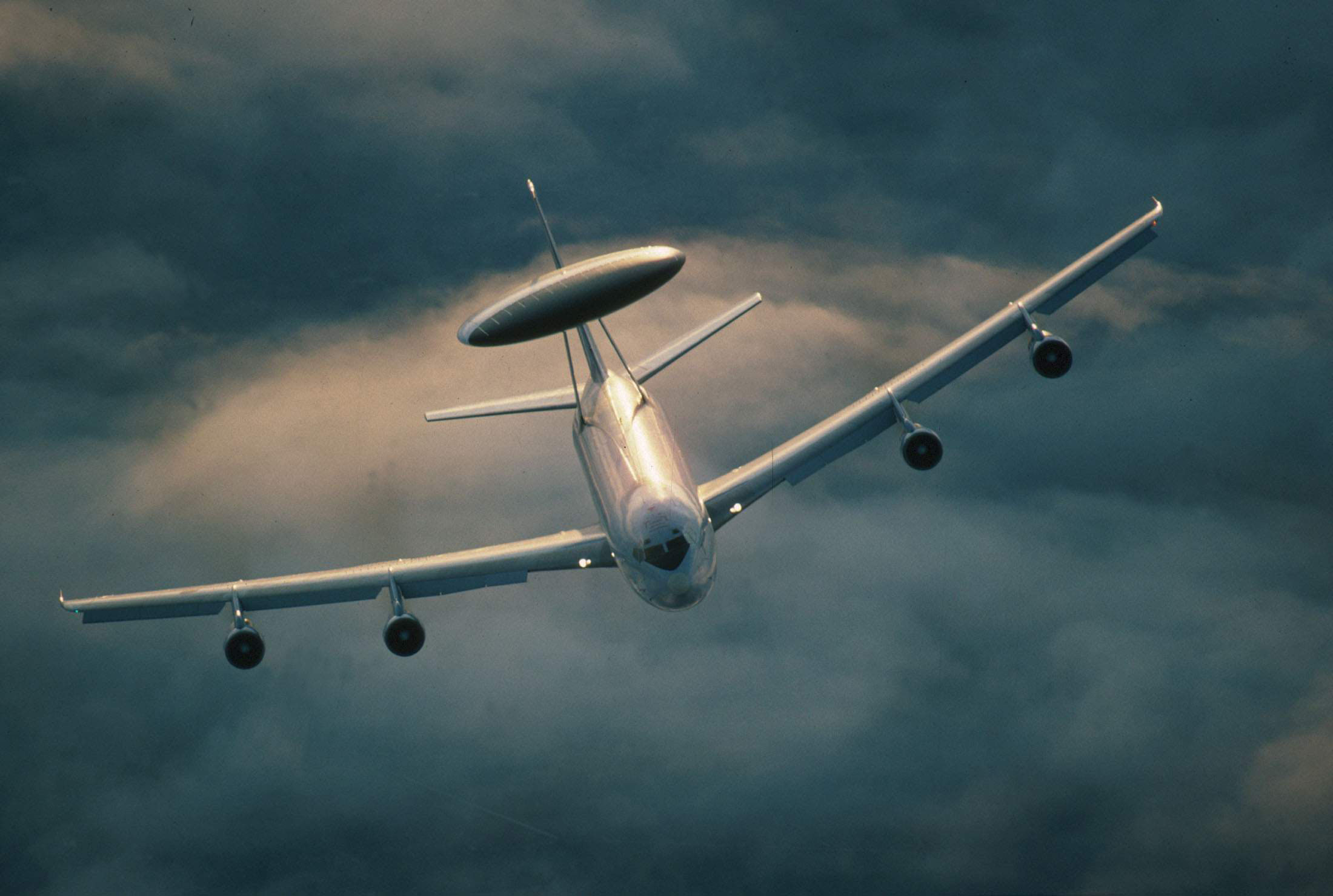flying awacs - MyConfinedSpace