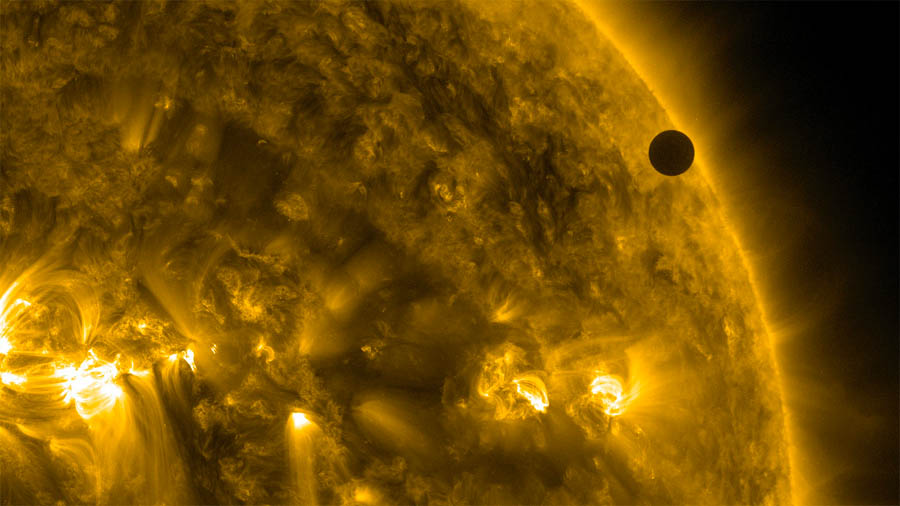 Venus eclipse of the Sun - MyConfinedSpace